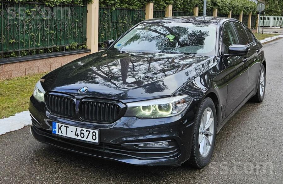 Black BMW 520 2017 in Riga, with an engine capacity of 2.00 L and mileage of 123 thousand km for 21000 €, photo 1 on AUTOMOTO.COM.LV