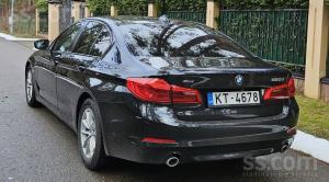 Black BMW 520 2017 in Riga, with an engine capacity of 2.00 L and mileage of 123 thousand km for 21000 €, photo 5 on AUTOMOTO.COM.LV