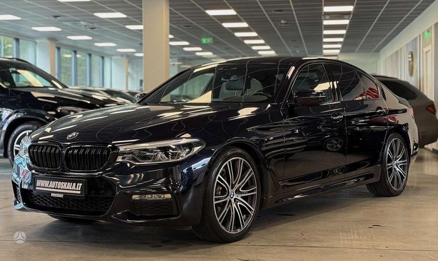 Black BMW 520 2017 in Klaipeda, with an engine capacity of 2.00 L and mileage of 285 thousand km for 22999 €, photo 17 on AUTOMOTO.COM.LV