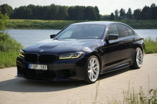 Black BMW 520 2017 in Visaginas, with an engine capacity of 2.00 L and mileage of 362 thousand km for 20700 €, photo 6 on AUTOMOTO.COM.LV