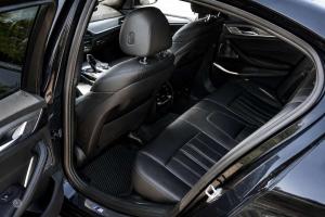 Black BMW 520 2017 in Visaginas, with an engine capacity of 2.00 L and mileage of 362 thousand km for 20700 €, photo 12 on AUTOMOTO.COM.LV