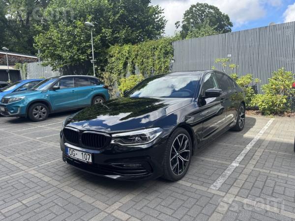 Black BMW 520 2017 in Riga, with an engine capacity of 2.00 L and mileage of 135 thousand km for 23500 €, photo 1 on AUTOMOTO.COM.LV