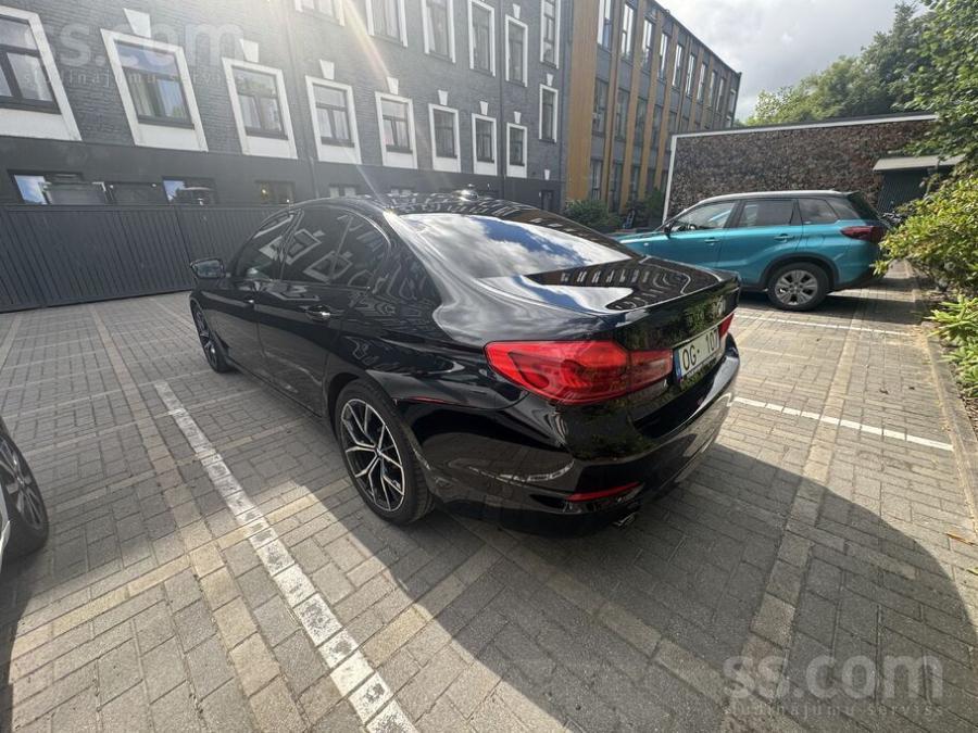 Melns BMW 520 2017 Rīga, ar dzinēja tilpumu 2.00 L un nobraukumu 135 tūkst. km par 23500 €, foto 8 vietnē AUTOMOTO.COM.LV