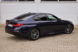 Melns BMW 520 2017 Rīga, ar dzinēja tilpumu 2.00 L un nobraukumu 0 tūkst. km par 21995 €, foto 10 vietnē AUTOMOTO.COM.LV