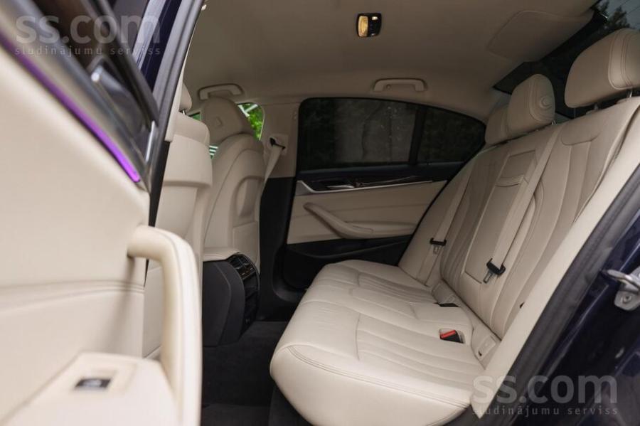 Melns BMW 520 2017 Rīga, ar dzinēja tilpumu 2.00 L un nobraukumu 0 tūkst. km par 21995 €, foto 20 vietnē AUTOMOTO.COM.LV