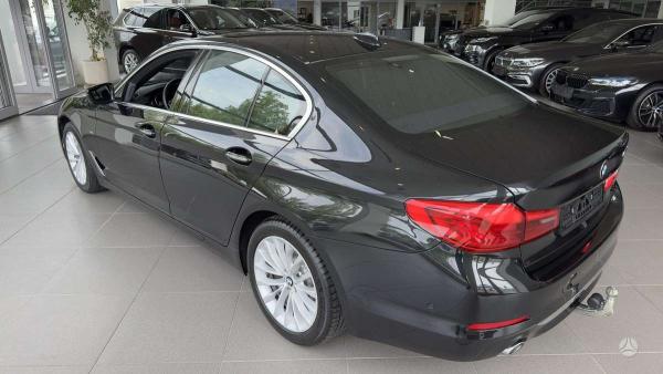 Melns BMW 520 2017 Marijampole, ar dzinēja tilpumu 2.00 L un nobraukumu 219 tūkst. km par 20999 €, foto 5 vietnē AUTOMOTO.COM.LV