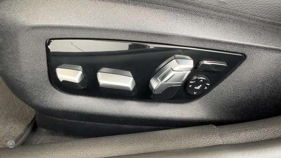Melns BMW 520 2017 Marijampole, ar dzinēja tilpumu 2.00 L un nobraukumu 219 tūkst. km par 20999 €, foto 26 vietnē AUTOMOTO.COM.LV