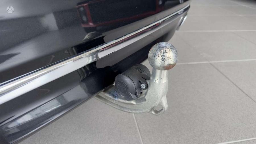 Melns BMW 520 2017 Marijampole, ar dzinēja tilpumu 2.00 L un nobraukumu 219 tūkst. km par 20999 €, foto 37 vietnē AUTOMOTO.COM.LV
