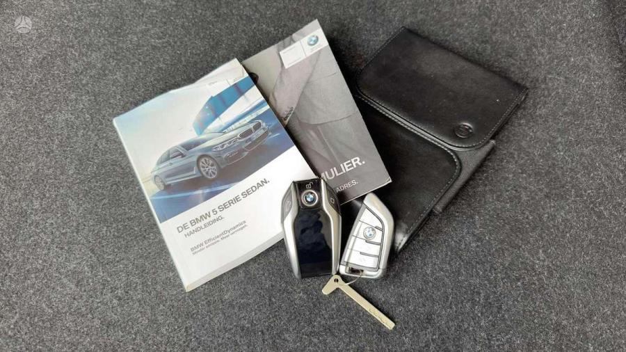 Melns BMW 520 2017 Marijampole, ar dzinēja tilpumu 2.00 L un nobraukumu 219 tūkst. km par 20999 €, foto 41 vietnē AUTOMOTO.COM.LV