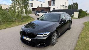 Black BMW 520 2017 in Vilnius, with an engine capacity of 2.00 L and mileage of 210 thousand km for 21999 €, photo 15 on AUTOMOTO.COM.LV