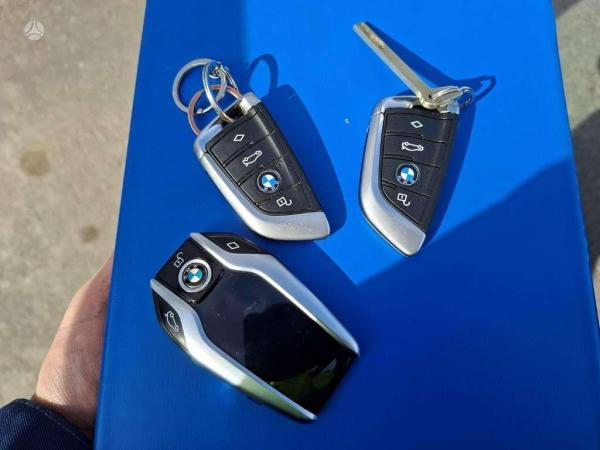 Melns BMW 520 2017 Panevēža, ar dzinēja tilpumu 2.00 L un nobraukumu 203 tūkst. km par 17350 €, foto 2 vietnē AUTOMOTO.COM.LV