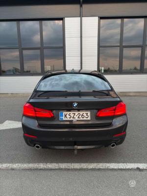Black BMW 520 2017 in Panevezys, with an engine capacity of 2.00 L and mileage of 203 thousand km for 17350 €, photo 7 on AUTOMOTO.COM.LV