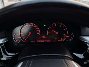 Black BMW 520 2017 in Panevezys, with an engine capacity of 2.00 L and mileage of 203 thousand km for 17350 €, photo 11 on AUTOMOTO.COM.LV