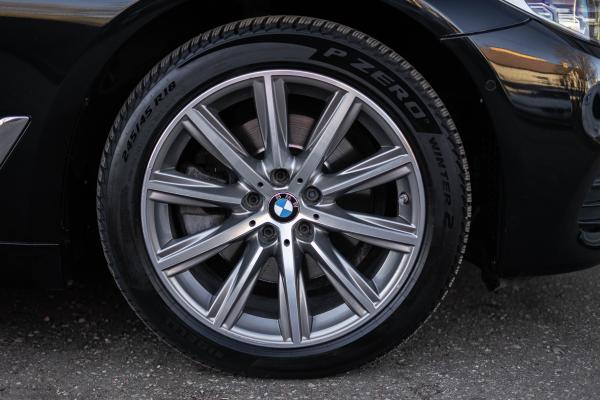 Melns BMW 520 2017 Rīga, ar dzinēja tilpumu 2.00 L un nobraukumu 284 tūkst. km par 18990 €, foto 6 vietnē AUTOMOTO.COM.LV
