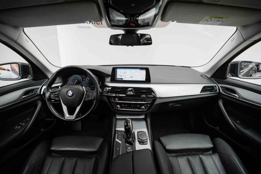 Melns BMW 520 2017 Peetri, ar dzinēja tilpumu 2.00 L un nobraukumu 91 tūkst. km par 28200 €, foto 11 vietnē AUTOMOTO.COM.LV