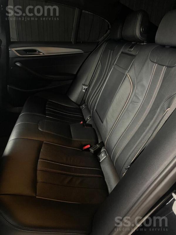 Melns BMW 520 2017 Rīga, ar dzinēja tilpumu 2.00 L un nobraukumu 221 tūkst. km par 16980 €, foto 10 vietnē AUTOMOTO.COM.LV