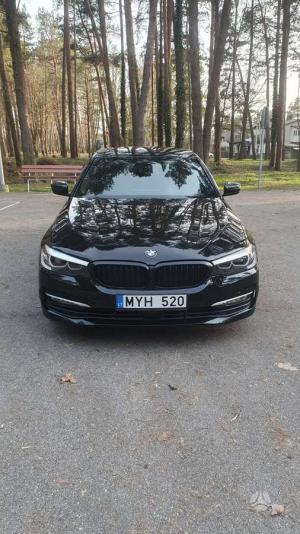Black BMW 520 2017 in Kaunas, with an engine capacity of 2.00 L and mileage of 162 thousand km for 17500 €, photo 3 on AUTOMOTO.COM.LV