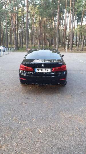 Black BMW 520 2017 in Kaunas, with an engine capacity of 2.00 L and mileage of 162 thousand km for 17500 €, photo 9 on AUTOMOTO.COM.LV