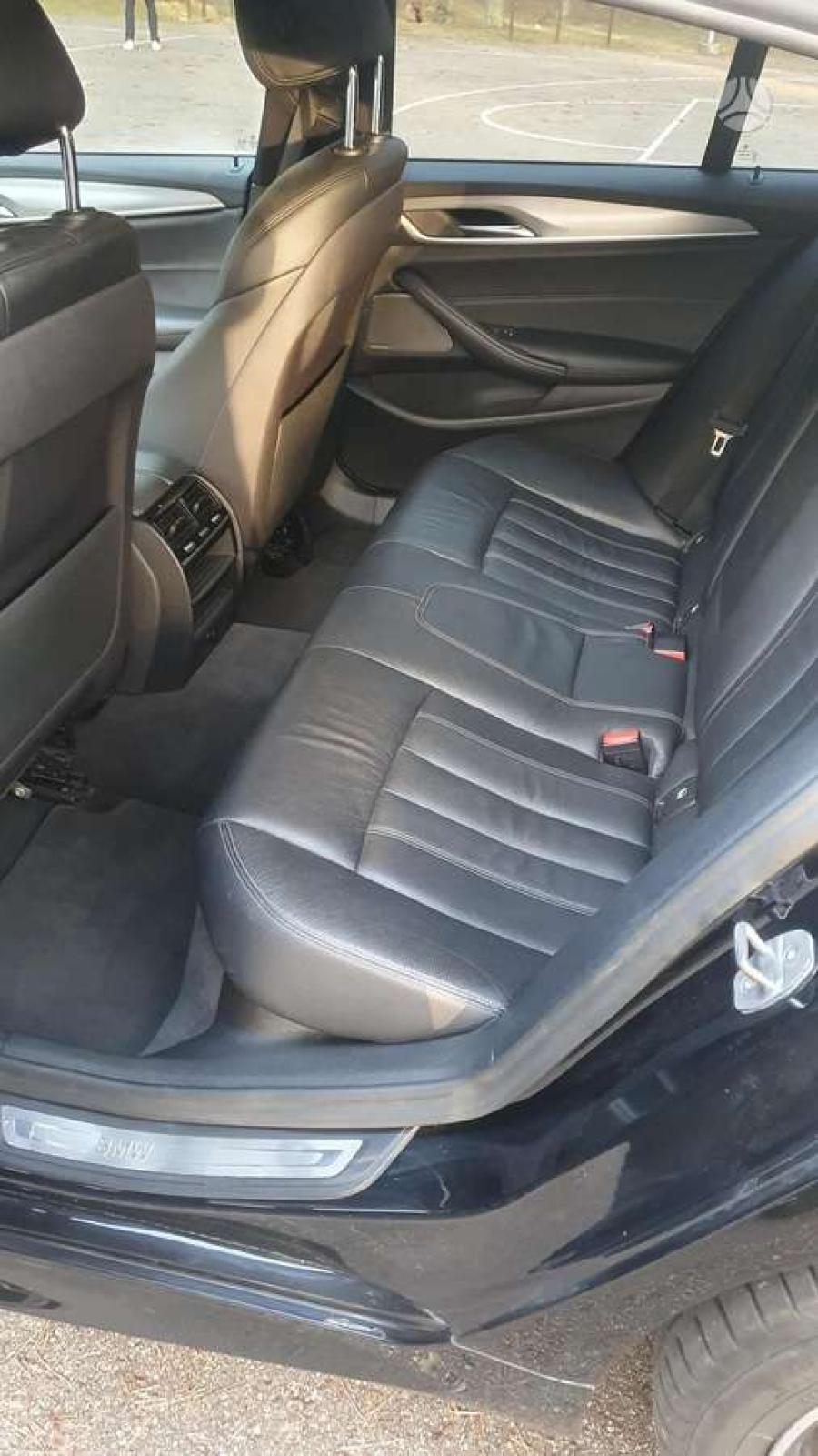Black BMW 520 2017 in Kaunas, with an engine capacity of 2.00 L and mileage of 162 thousand km for 17500 €, photo 14 on AUTOMOTO.COM.LV