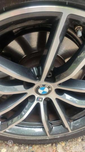Black BMW 520 2017 in Kaunas, with an engine capacity of 2.00 L and mileage of 162 thousand km for 17500 €, photo 18 on AUTOMOTO.COM.LV