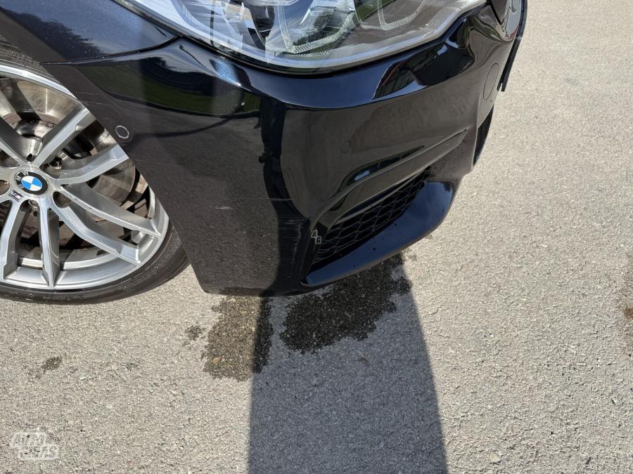 Black BMW 520 2017 in Klaipeda, with an engine capacity of 2.00 L and mileage of 327 thousand km for 17500 €, photo 13 on AUTOMOTO.COM.LV