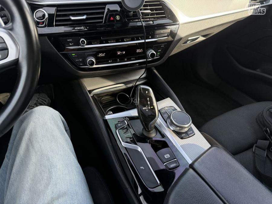 Black BMW 520 2017 in Klaipeda, with an engine capacity of 2.00 L and mileage of 327 thousand km for 17500 €, photo 14 on AUTOMOTO.COM.LV