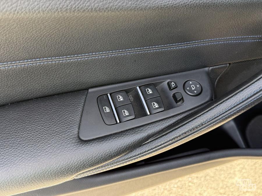 Black BMW 520 2017 in Klaipeda, with an engine capacity of 2.00 L and mileage of 327 thousand km for 17500 €, photo 21 on AUTOMOTO.COM.LV