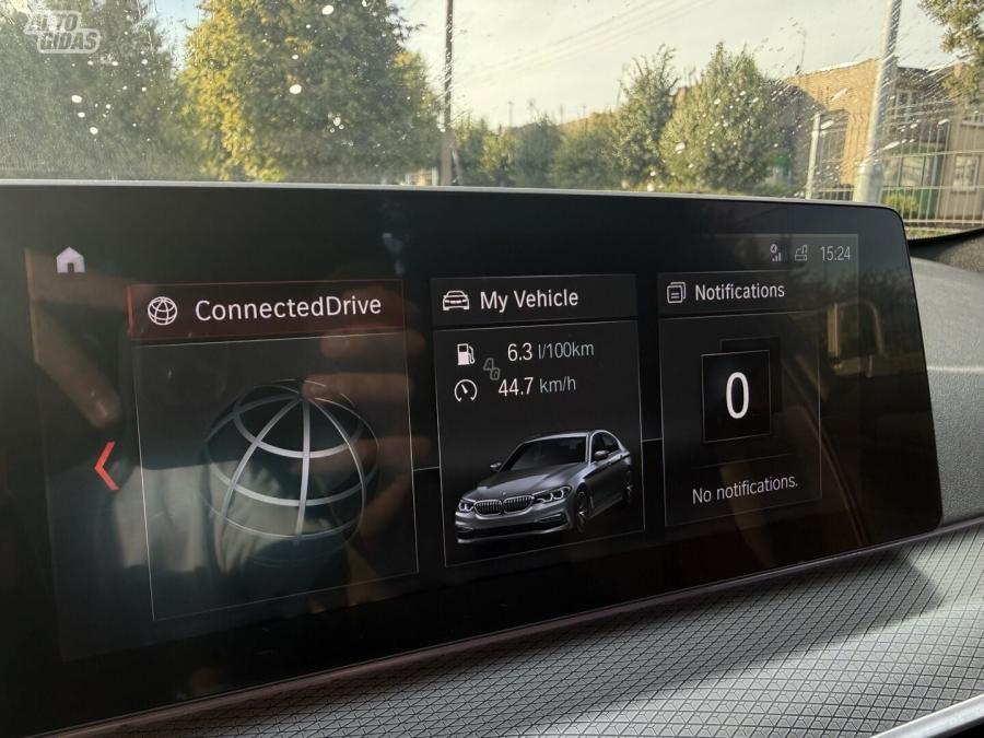 Black BMW 520 2017 in Klaipeda, with an engine capacity of 2.00 L and mileage of 327 thousand km for 17500 €, photo 27 on AUTOMOTO.COM.LV