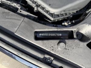 Black BMW 520 2017 in Klaipeda, with an engine capacity of 2.00 L and mileage of 327 thousand km for 17500 €, photo 29 on AUTOMOTO.COM.LV
