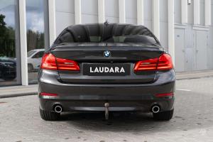 Melns BMW 520 2017 Viļņa, ar dzinēja tilpumu 2.00 L un nobraukumu 205 tūkst. km par 16450 €, foto 4 vietnē AUTOMOTO.COM.LV