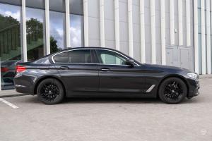 Melns BMW 520 2017 Viļņa, ar dzinēja tilpumu 2.00 L un nobraukumu 205 tūkst. km par 16450 €, foto 5 vietnē AUTOMOTO.COM.LV