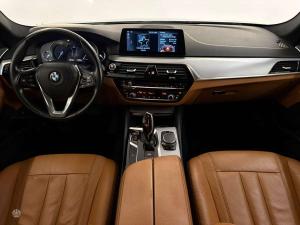 Melns BMW 520 2017 Marijampole, ar dzinēja tilpumu 2.00 L un nobraukumu 339 tūkst. km par 15999 €, foto 17 vietnē AUTOMOTO.COM.LV
