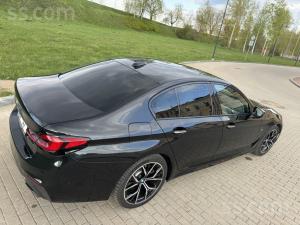 Melns BMW 520 2018 Daugavpils, ar dzinēja tilpumu 2.00 L un nobraukumu 229 tūkst. km par 21500 €, foto 2 vietnē AUTOMOTO.COM.LV