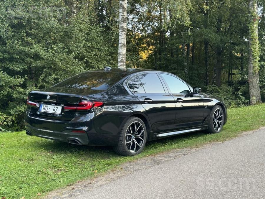 Melns BMW 520 2018 Daugavpils, ar dzinēja tilpumu 2.00 L un nobraukumu 229 tūkst. km par 21500 €, foto 5 vietnē AUTOMOTO.COM.LV