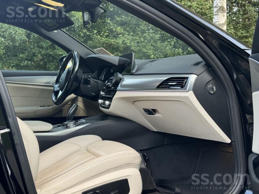 Melns BMW 520 2018 Daugavpils, ar dzinēja tilpumu 2.00 L un nobraukumu 229 tūkst. km par 21500 €, foto 8 vietnē AUTOMOTO.COM.LV