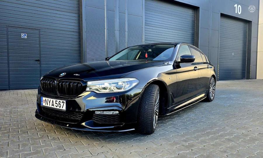 Black BMW 520 2018 in Klaipeda, with an engine capacity of 2.00 L and mileage of 180 thousand km for 25000 €, photo 1 on AUTOMOTO.COM.LV