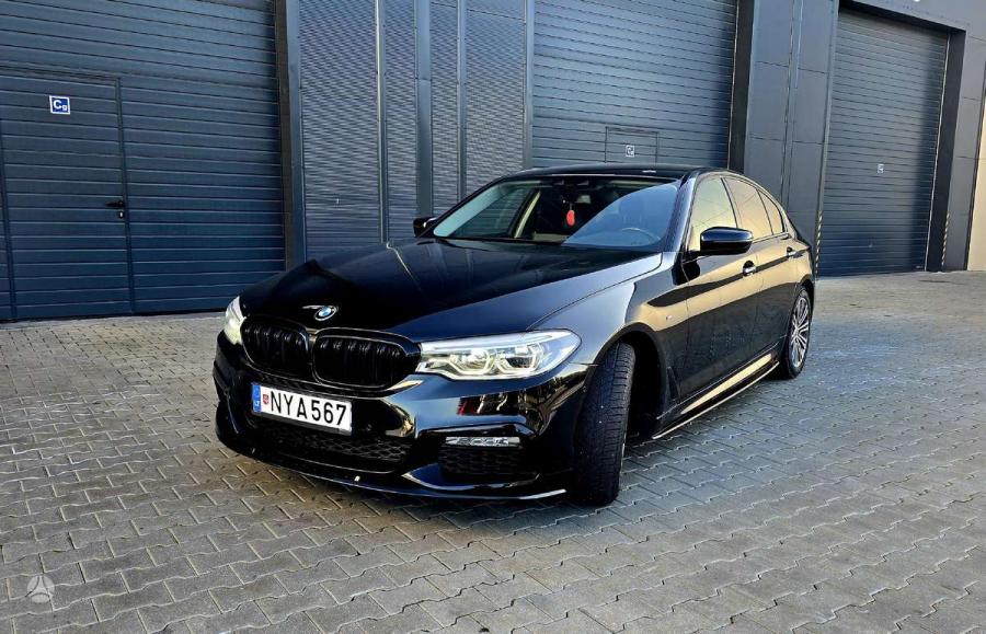 Black BMW 520 2018 in Klaipeda, with an engine capacity of 2.00 L and mileage of 180 thousand km for 25000 €, photo 2 on AUTOMOTO.COM.LV