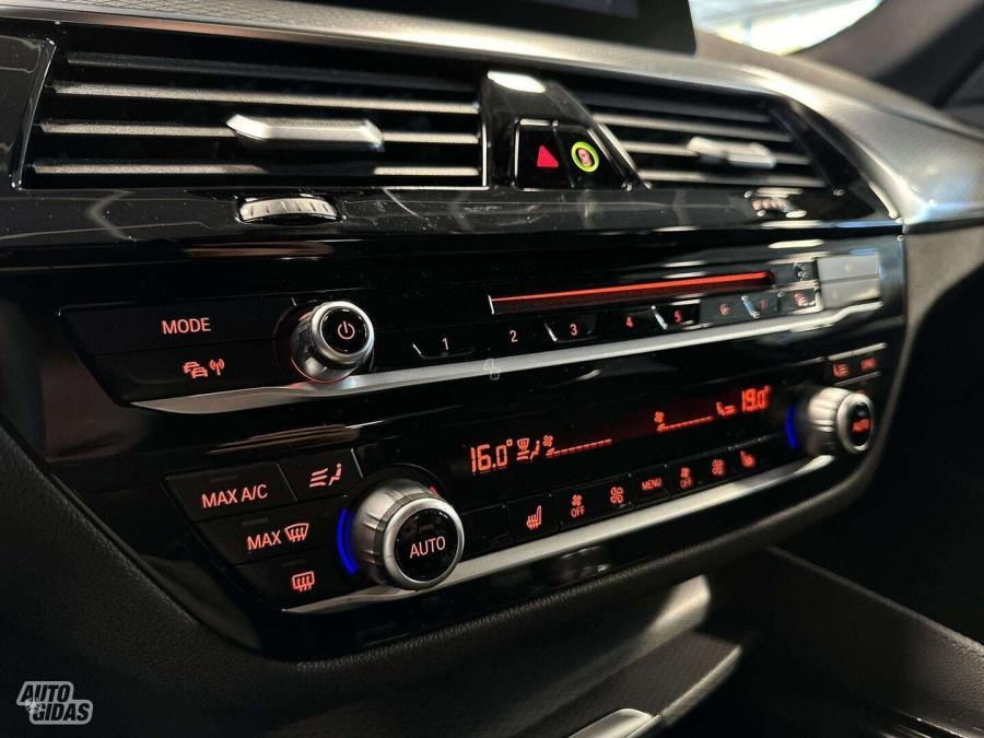 Melns BMW 520 2018 Klaipėda, ar dzinēja tilpumu 2.00 L un nobraukumu 268 tūkst. km par 23450 €, foto 27 vietnē AUTOMOTO.COM.LV