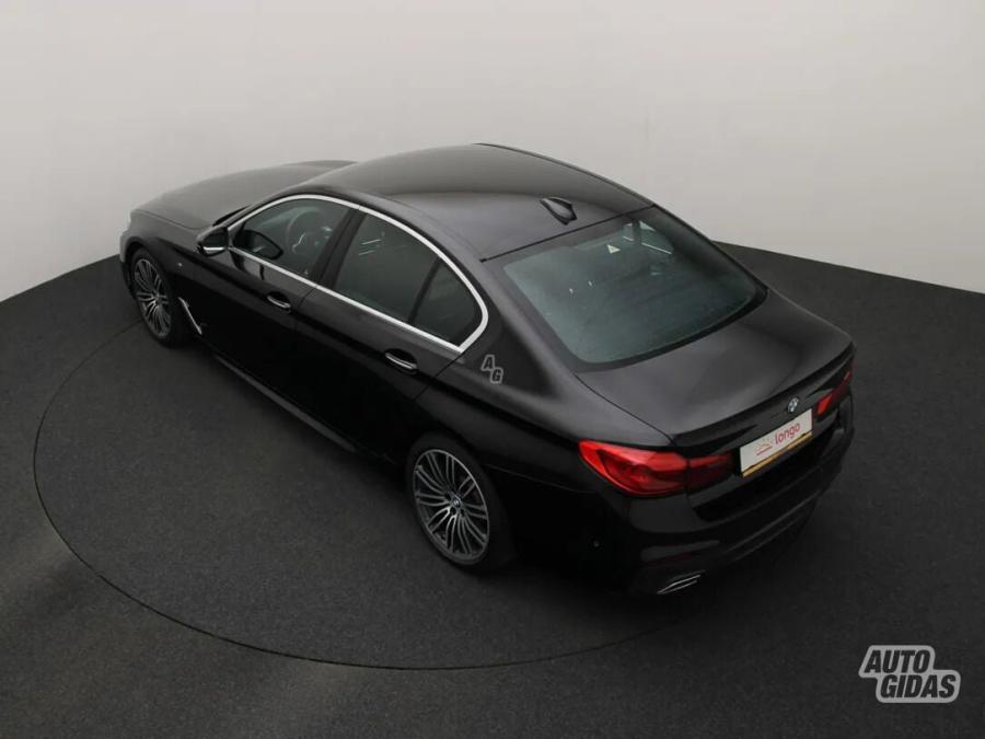 Black BMW 520 2018 in Vilnius, with an engine capacity of 2.00 L and mileage of 201 thousand km for 22499 €, photo 13 on AUTOMOTO.COM.LV