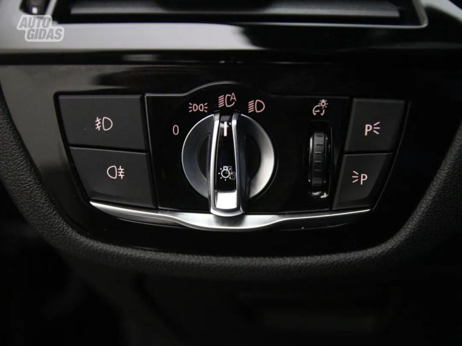 Black BMW 520 2018 in Vilnius, with an engine capacity of 2.00 L and mileage of 201 thousand km for 22499 €, photo 28 on AUTOMOTO.COM.LV
