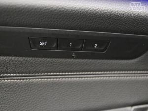 Black BMW 520 2018 in Vilnius, with an engine capacity of 2.00 L and mileage of 201 thousand km for 22499 €, photo 34 on AUTOMOTO.COM.LV