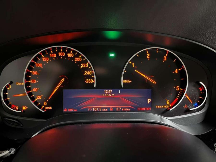 Black BMW 520 2018 in Vilnius, with an engine capacity of 2.00 L and mileage of 103 thousand km for 21000 €, photo 22 on AUTOMOTO.COM.LV