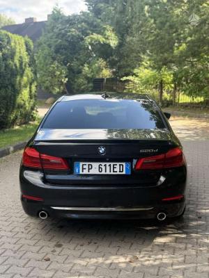Black BMW 520 2018 in Vilnius, with an engine capacity of 2.00 L and mileage of 230 thousand km for 17500 €, photo 7 on AUTOMOTO.COM.LV
