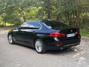 Black BMW 520 2018 in Vilnius, with an engine capacity of 2.00 L and mileage of 230 thousand km for 17500 €, photo 9 on AUTOMOTO.COM.LV