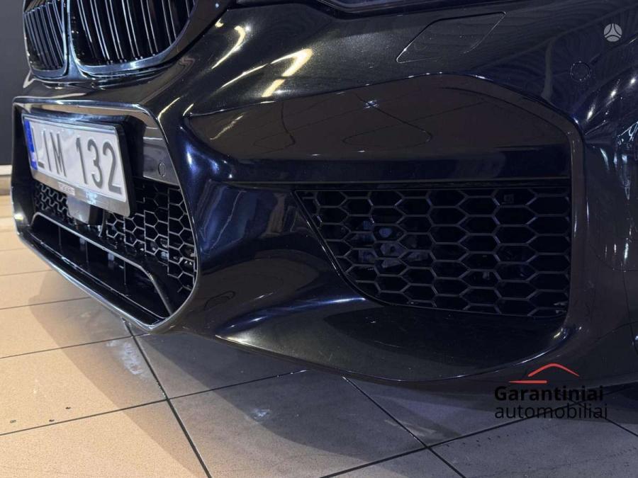 Melns BMW 520 2018 Viļņa, ar dzinēja tilpumu 2.00 L un nobraukumu 163 tūkst. km par 18000 €, foto 5 vietnē AUTOMOTO.COM.LV