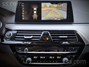 Черный БМВ 520 2018 в Рига, объемом двигателя 2.00 л и пробегом 153 тыс. км за 19990 €, фото 17 на AUTOMOTO.COM.LV