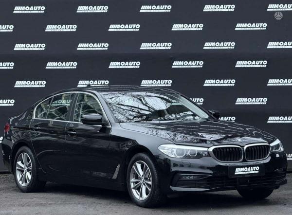 Black BMW 520 2019 in Vilnius, with an engine capacity of 2.00 L and mileage of 150 thousand km for 18999 €, photo 4 on AUTOMOTO.COM.LV