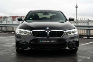 Black BMW 520 2019 in Vilnius, with an engine capacity of 2.00 L and mileage of 156 thousand km for 23900 €, photo 10 on AUTOMOTO.COM.LV