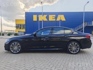 Melns BMW 520 2019 Rīga, ar dzinēja tilpumu 2.00 L un nobraukumu 260 tūkst. km par 23500 €, foto  vietnē AUTOMOTO.COM.LV