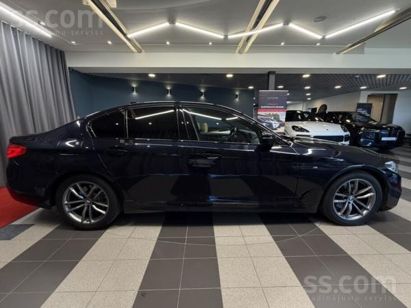 Melns BMW 520 2019 Rīga, ar dzinēja tilpumu 2.00 L un nobraukumu 168 tūkst. km par 25490 €, foto 5 vietnē AUTOMOTO.COM.LV